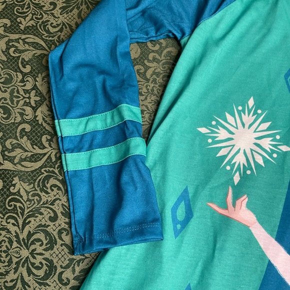 Disney | Pajamas | Nwt 9 Disney Frozen Elsa Nightgown Night Shirt Girls ...